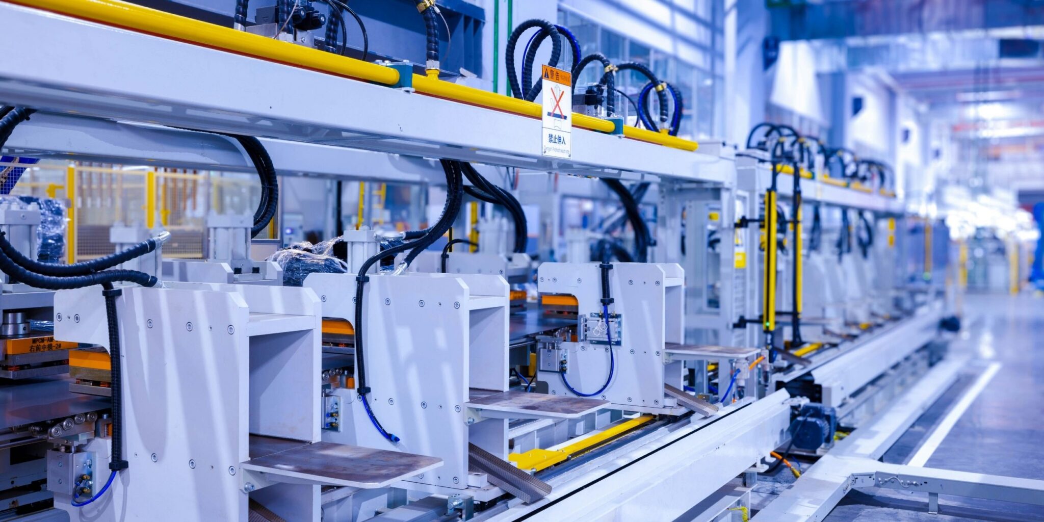 云工厂：立谱智造如何用“云工厂+AI+产能池”赋能制造生态 - 立谱智造